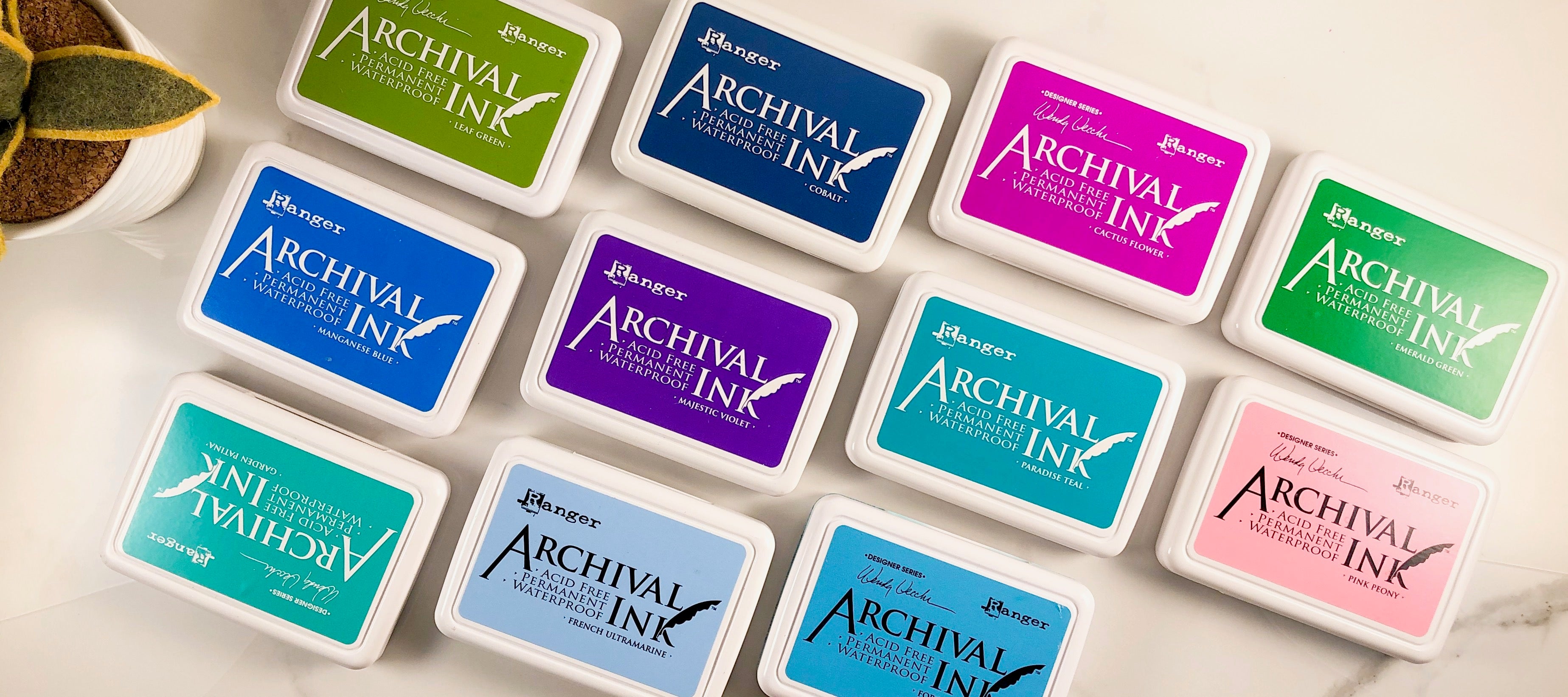 Ranger Ink Pad 2.5 x 3in – Yellow Bess